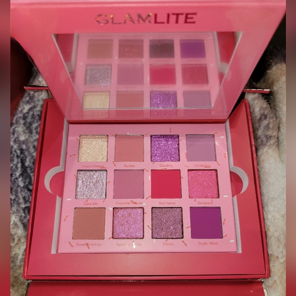 Glamlite | Makeup | Glamlite Cupcake Palette | Poshmark